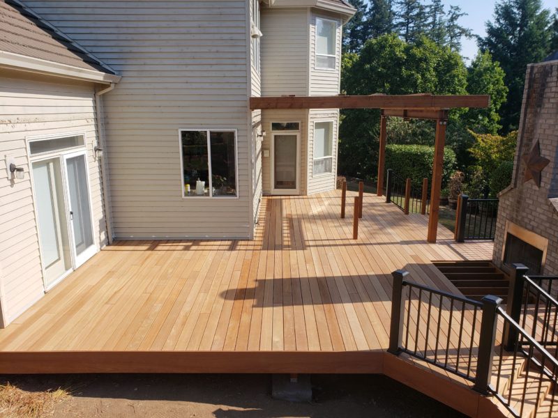 Meranti deck with aluminum railing - Deck Masters, LLC
